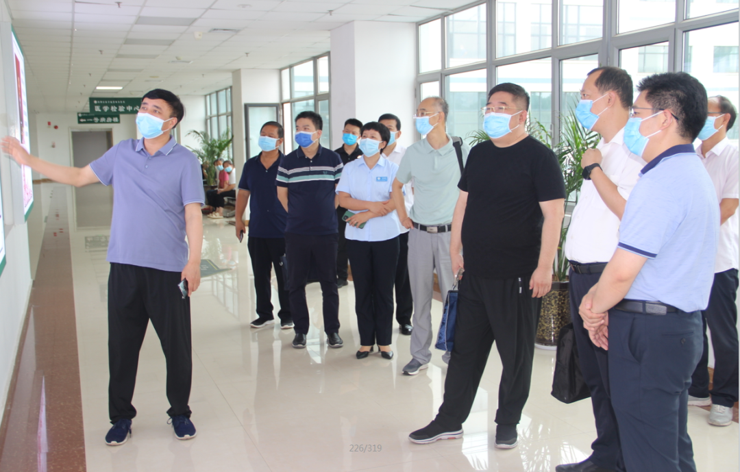 河南省医保局基金监管处副处长马石磊到安阳市殷都区医疗健康服务集团调研医共体医保基金监管工作